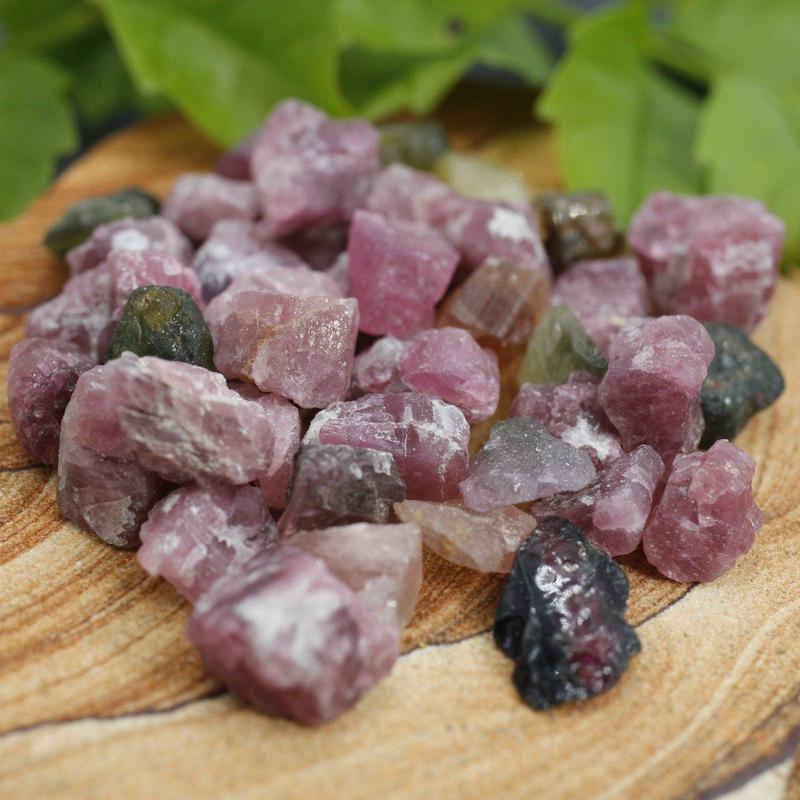 30 Grams of Pink Tourmaline Specimens Madagascar – Nature's Treasures